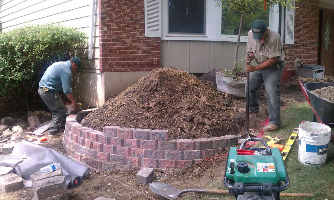 Building a Retaining Wall: Essential Tips for Stability