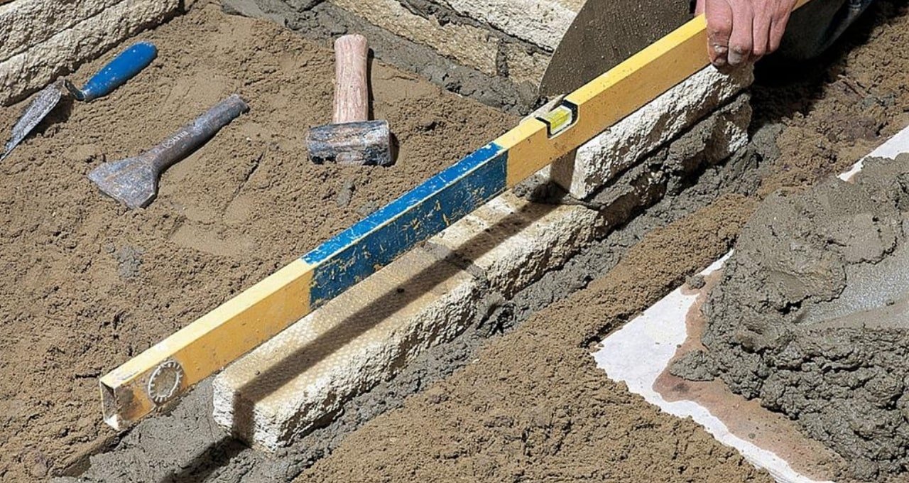 Building a Strong and Lasting Retaining Wall Foundation